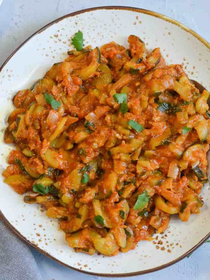 Curry Veggie Chunks (Stovetop/Instant Pot) - Fit Meal Ideas